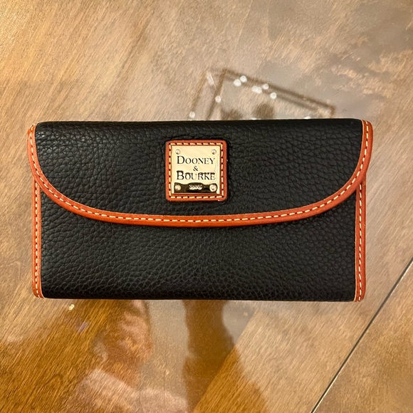 Dooney & Bourke | Bags | Dooney Bourke Black Wallet With Tan Trim ...